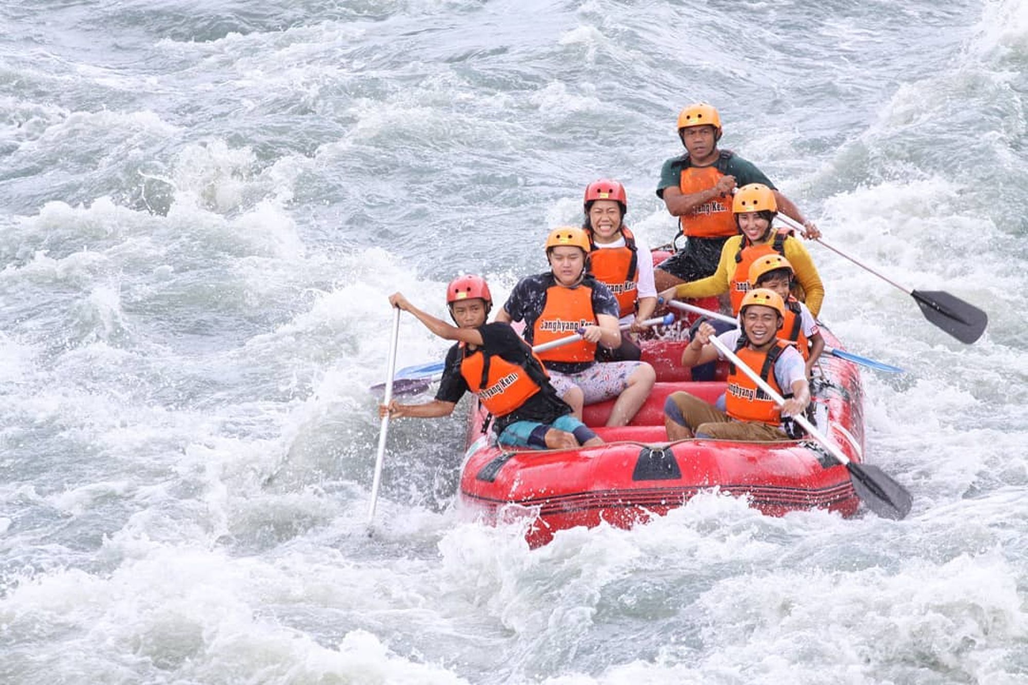Outdoor Voyage | White Water Rafting in Citarik River